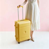 China Enjoy Effortless Leisure Trips with Lightweight and Anti-Shock Design Travel Luggage Featuring Silent 360° Spinner Wheels for sale