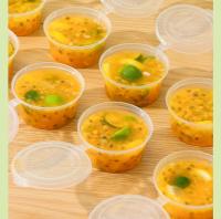 China SGS Checked Food Grade PP Plastic Cup 1-8 Oz Sauce Juice Separate Box with Lid for sale