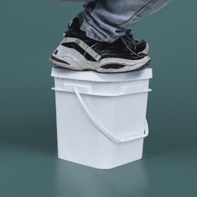 China Empty Plastic Square Bucket with Lid 1L to 5L PP Round Bucket for Food Storage for sale