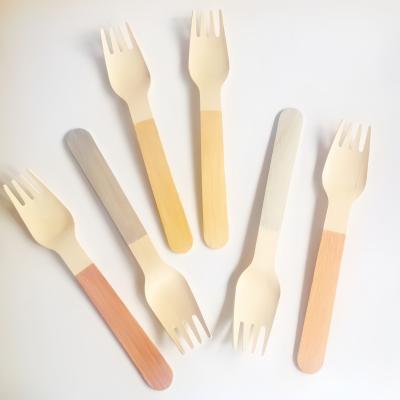 China Eco-Friendly Disposable Wooden Spatula Spoon 15.8cm for Party Vintage Style Biodegradable for sale