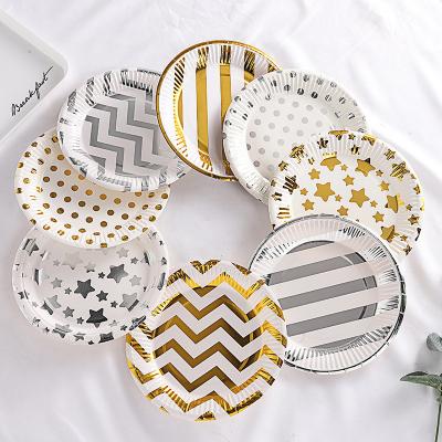 China Gold Hot Stamping Happy Birthday Disposable Tableware Set 9 inch 7 inch Paper Plates Customizable for sale