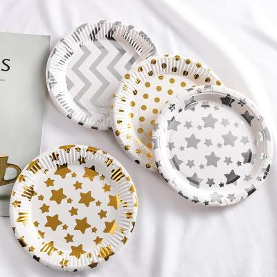 China Disposable Gold Paper Plates 9 Inch 7 Inch for Halloween Party Eco-Friendly Biodegradable Custom for sale