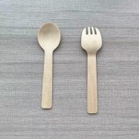 China Disposable Wooden Cutlery Set Knife Spoon 15.8cm Eco Friendly Biodegradable Custom Logo for sale