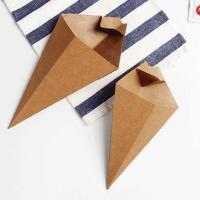 China Paper Material Customized Chips Triangle Box with Shipping Cost and Oil Proof Bag for sale