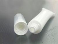 China Customized 19-Bristle Brush Head Blank Hose Plastic Tube 10g 20g 30g 100g for Cosmetic Packaging for sale