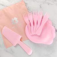 China Disposable Birthday Cake Cutlery Set Blue Package 57x48x37 cm Oil Resistant for sale