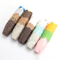 China Disposable 150mm Oil Proof Paper Cake Cups Muffin Baking Cups Without Lid Food Grade for sale