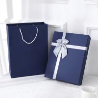 China Custom Logo Printing Present Box 100% Paper Eco-Friendly Disposable Gift Box for sale