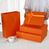 China Custom Logo 100% Paper Christmas Gift Box Eco Friendly Disposable Present Box for Family Friends for sale