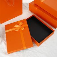 China Custom Logo 100% Paper Christmas Gift Box Eco Friendly Disposable Present Box for Family Friends for sale