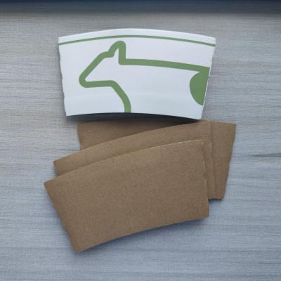 China Disposable Kraft Paper Cup Sleeve 8-14oz Custom Logo Heatproof Hot Cold Drink Protector for sale