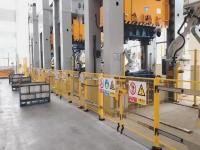 China Large Scale Stamping Line Automated Robotic Tandem Line Press for sale