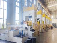 China Compact Robotic Stamping Production Line Intelligent Tandem Press 15 SPM ABB for sale