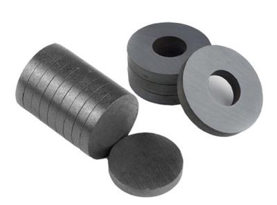 China Hard Cylinder Ferrite Magnet Y25-Y35 Grade for Rotors and Fridge Applications with ±2% Tolerance and RoHS Certification for sale