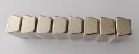 China Curved N52 Grade NdFeB Permanent Magnet for Motors and Wind Turbines - 14.4-14.8 kGs Br, ±0.05mm Tolerance for sale