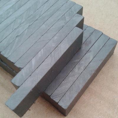 China Customized Long Bar Ferrite Ceramic Magnets Y25-Y35 Grade with ±2% Tolerance for Industrial Motors & Speakers for sale