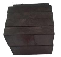 China Y33 Industrial Block Rectangle Ferrite Magnet - Custom Sizes ±2% Tolerance, 15 Years Manufacturing Experience for sale