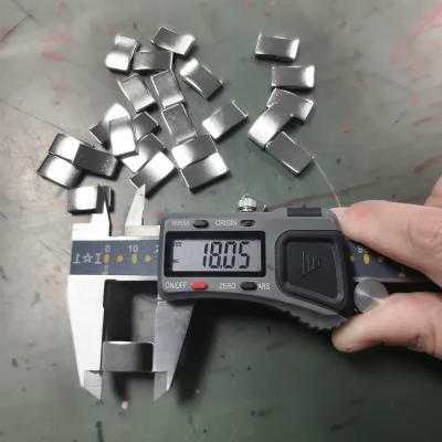 China Two Sides Curved Arc Neodymium Magnets N52 Smooth Coating for Small Wind Turbine for sale