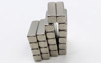 China Industrial Bar Shape Neodymium NdFeB Magnet N35-N52 Grade with ±0.05mm Tolerance for Motors and Sensors for sale
