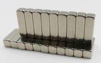 China Industrial Bar Shape Neodymium NdFeB Magnet N35-N52 Grade with ±0.05mm Tolerance for Motors and Sensors for sale