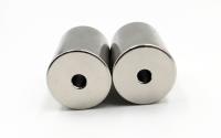 China Custom Neodymium Cylinder Magnets N35-N52 Grade with ±0.05mm Tolerance for Motor and Generator Applications for sale