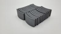 China Custom Arc Shape Ferrite Magnet for Ceiling Fan BLDC Motor - Y25/Y35 Grade with ±2% Tolerance and 15 Years Manufacturing Experience for sale