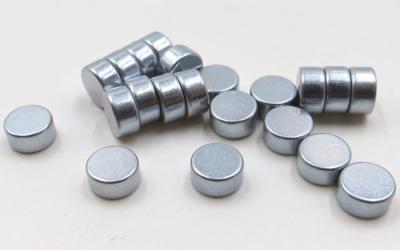 China N35 Grade Neodymium Disc Magnets 11.8-12.2 kGs Br with ±0.05mm Tolerance for Industrial Applications for sale