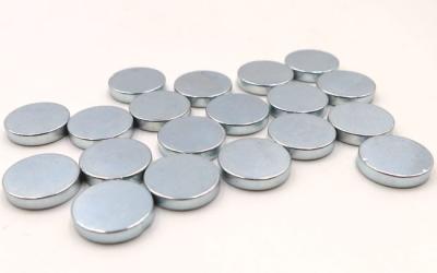 China N50 Neodymium Disc Magnet 4mm x 1.5mm for Bracelets and Industrial Applications with ISO9001 Certification for sale