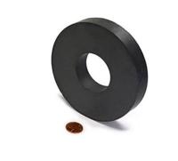 China Round Ferrite Magnet Y25-Y35 Grade for Subwoofer Speakers and Motors with ±2% Size Tolerance for sale