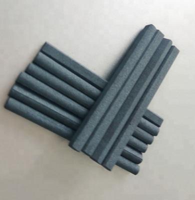 China 6×70mm Barium Ferrite Bar Magnets - Y25/Y30/Y33/Y35 Grade Cylinder Magnets with Custom Sizes for sale