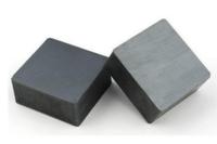 China Ceramic Ferrite Magnets Square Block Y25-Y35 Grade for Generators and Sensors with ±2% Size Tolerance for sale