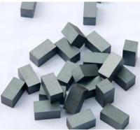 China Ceramic Ferrite Magnets Square Block Y25-Y35 Grade for Generators and Sensors with ±2% Size Tolerance for sale