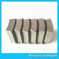 China N52 Sintered Neodymium Arc Magnets - Custom Size ±0.05mm Tolerance, 14.4-14.8 Br Grade for Motors & Wind Turbines for sale