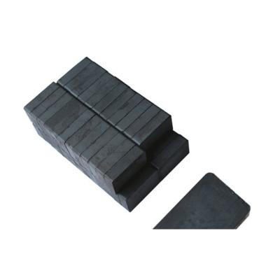 China High Energy Industrial Ferrite Block Magnets Y25-Y35 Grade with ±2% Size Tolerance for Motors and Sensors for sale