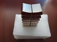 China Strong Permanent N48 Neodymium Arc Magnets For Motor Engine Stator for sale