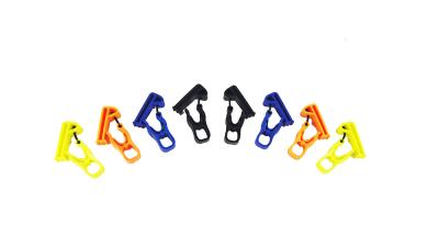 China Custom Design Plastic Glove Clips 1.29*6.38*0.74 Bag Packaging for sale