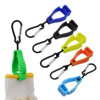 China Plastic Glove Clips Multi-Color Custom Logo Safety Interlock Clips for Labor Work for sale