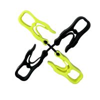 China Custom Plastic Glove Clip Safety Interlock Multi-Color Plastic Glove Clip for sale