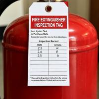 China Durable Fire Extinguisher Tag PVC Waterproof Weatherproof Safety Tag for sale