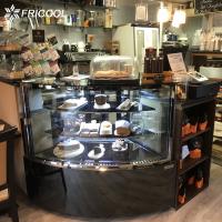 China refrigerated corner bakery display case cake cooler with CE/ETL for sale