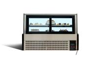 China 300L Refrigerated Deli Case 110V 60HZ Curved Display Fridge for sale