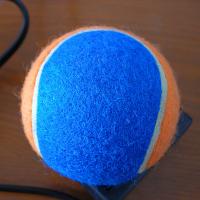 China 9.5 Inch Jumbo Tennis Ball Polyester Felt Waterproof 250-270g for Pet Play for sale