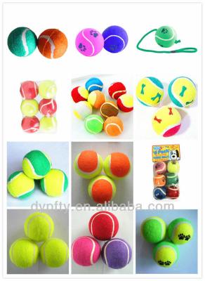 China Squeaky Ball Dog Toys Natural Rubber Pet Tennis Balls 6.3cm Diameter for sale