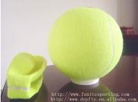 China Jumbo Inflatable Tennis Ball 9.5 Inch Polyester Felt Waterproof Toy Ball for sale
