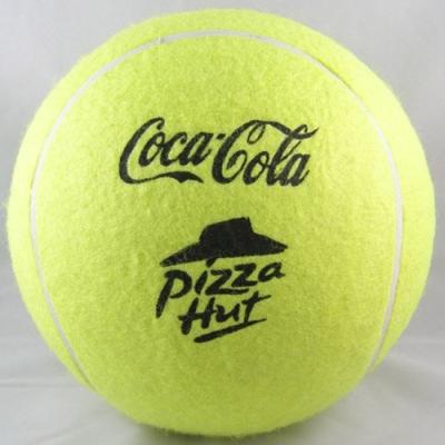 China Inflatable Giant Outdoor Play Ball 9.5 inch Polyester Felt Rubber Bladder Custom Colors for sale