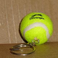 China Custom Pet Toy Tennis Ball Keychain 40mm Polyester Felt Rubber Bladder for sale