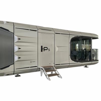 China Customized Space Capsule Prefabricated House 7000 sqm Facility 25000 Units Annual Capacity Steel Structure Modern Design for sale