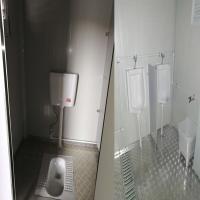 China Modern Sandwich Panel Portable Toilet & Mobile Shower Room 1100x1100x2300mm with 100L Waste Tank for sale
