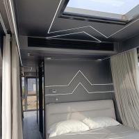 China 20ft 40ft Transportable Steel Space Capsule Container House for Hotel Camping Custom for sale