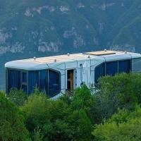 China Space Capsule Prefabricated Container House - 20'/40' Sizes, -40°C to 40°C Temperature Resistance, 120 km/h Wind Rating for sale